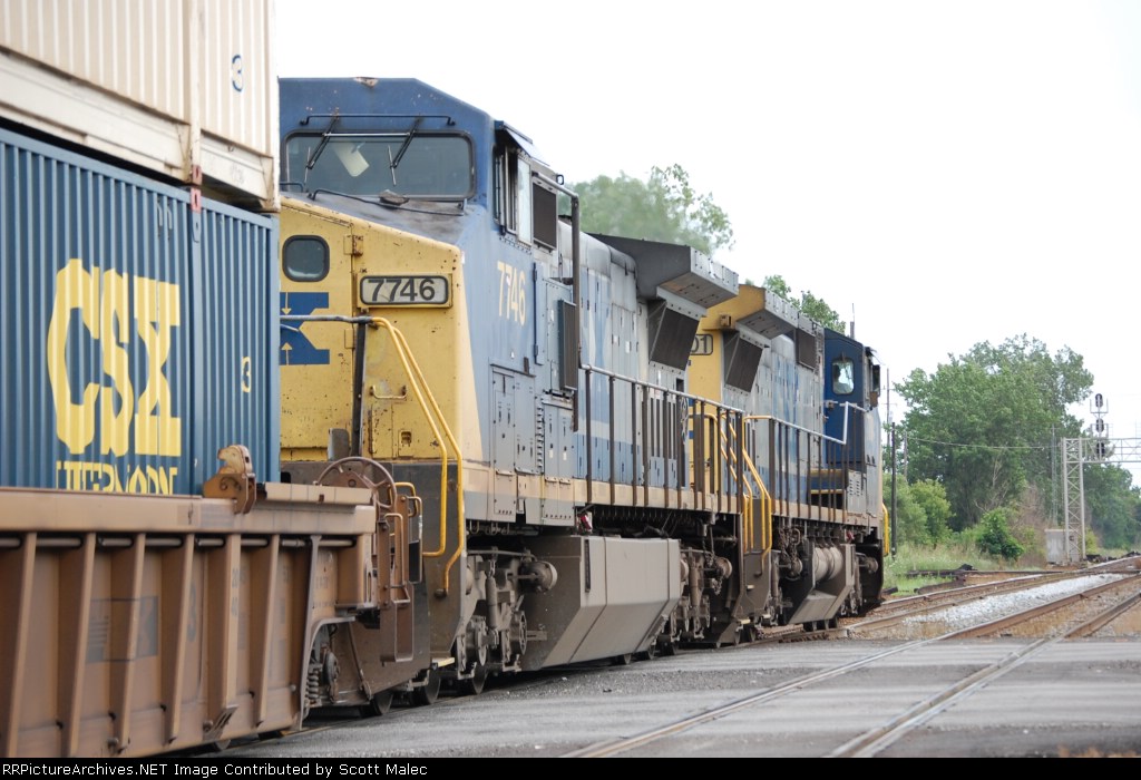 CSX 7701 & 7746